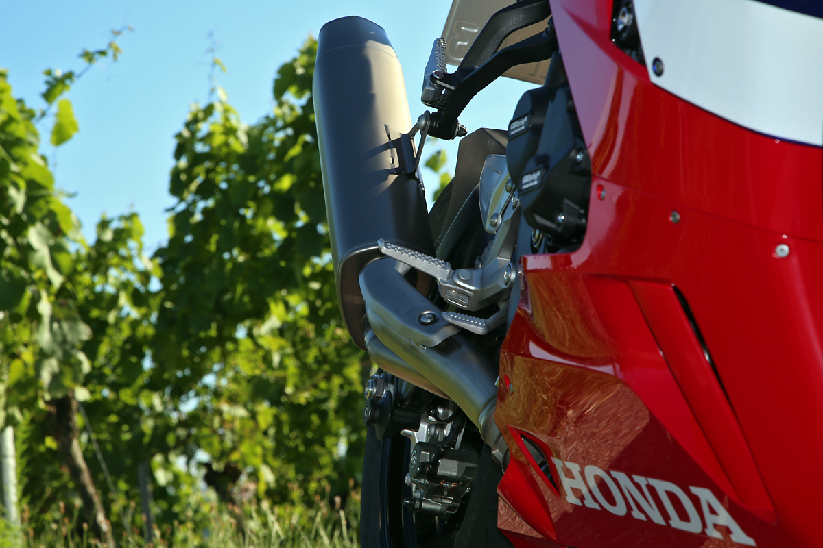 Honda CBR1000RR-R Fireblade SP 2020